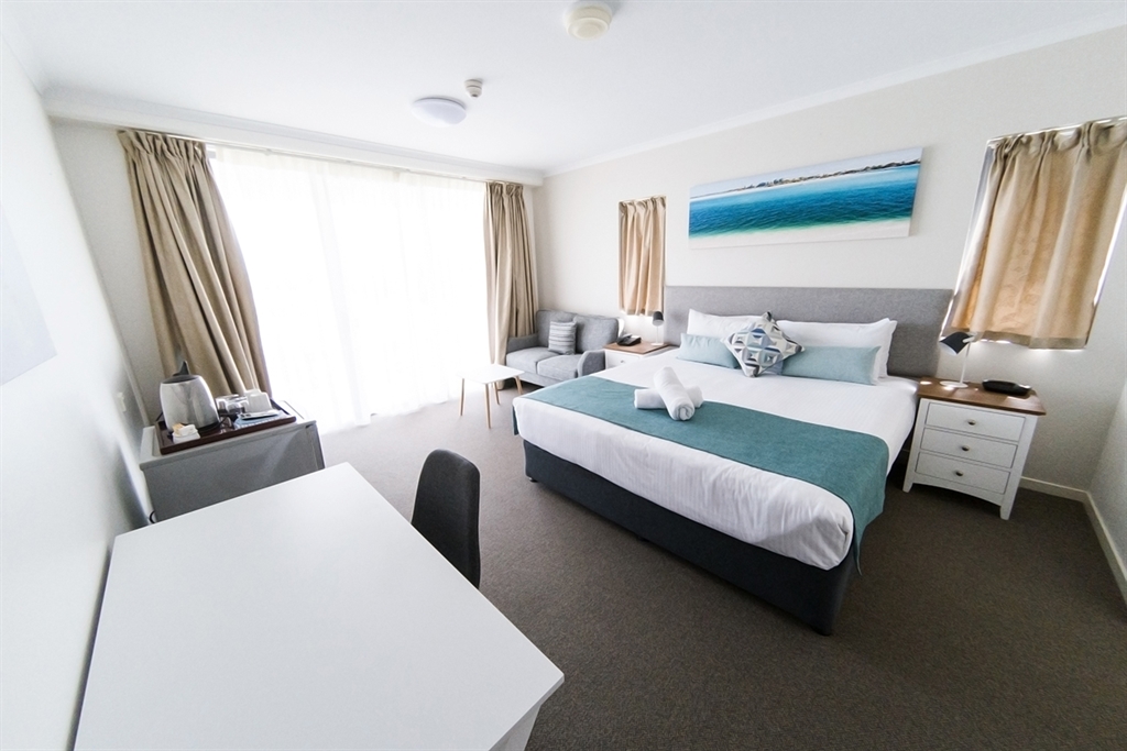 Ocean Views Resort | Booking Form