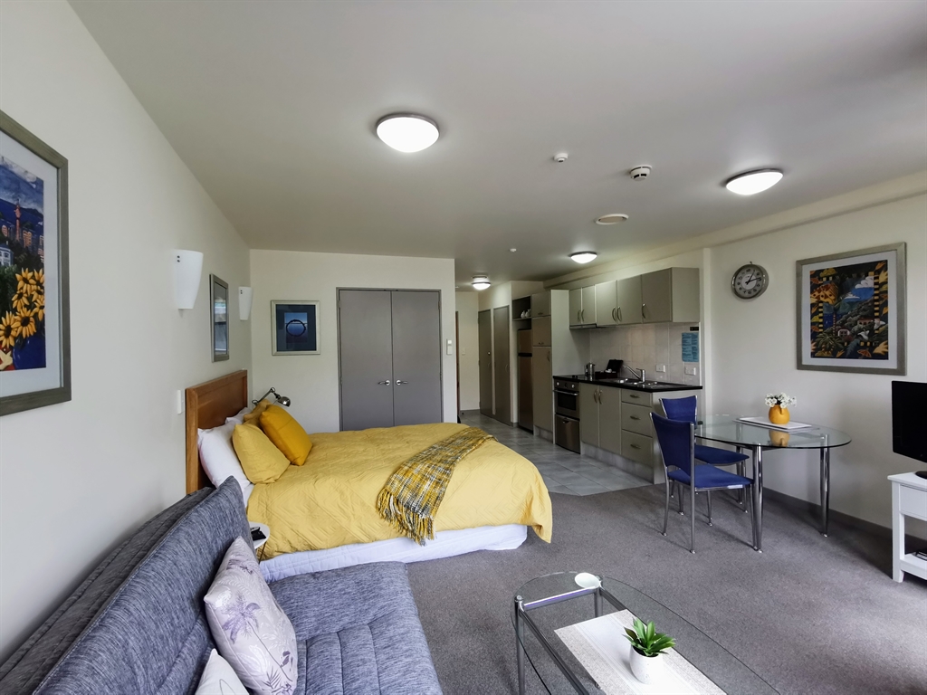 Anchorage Apartments | Booking Form